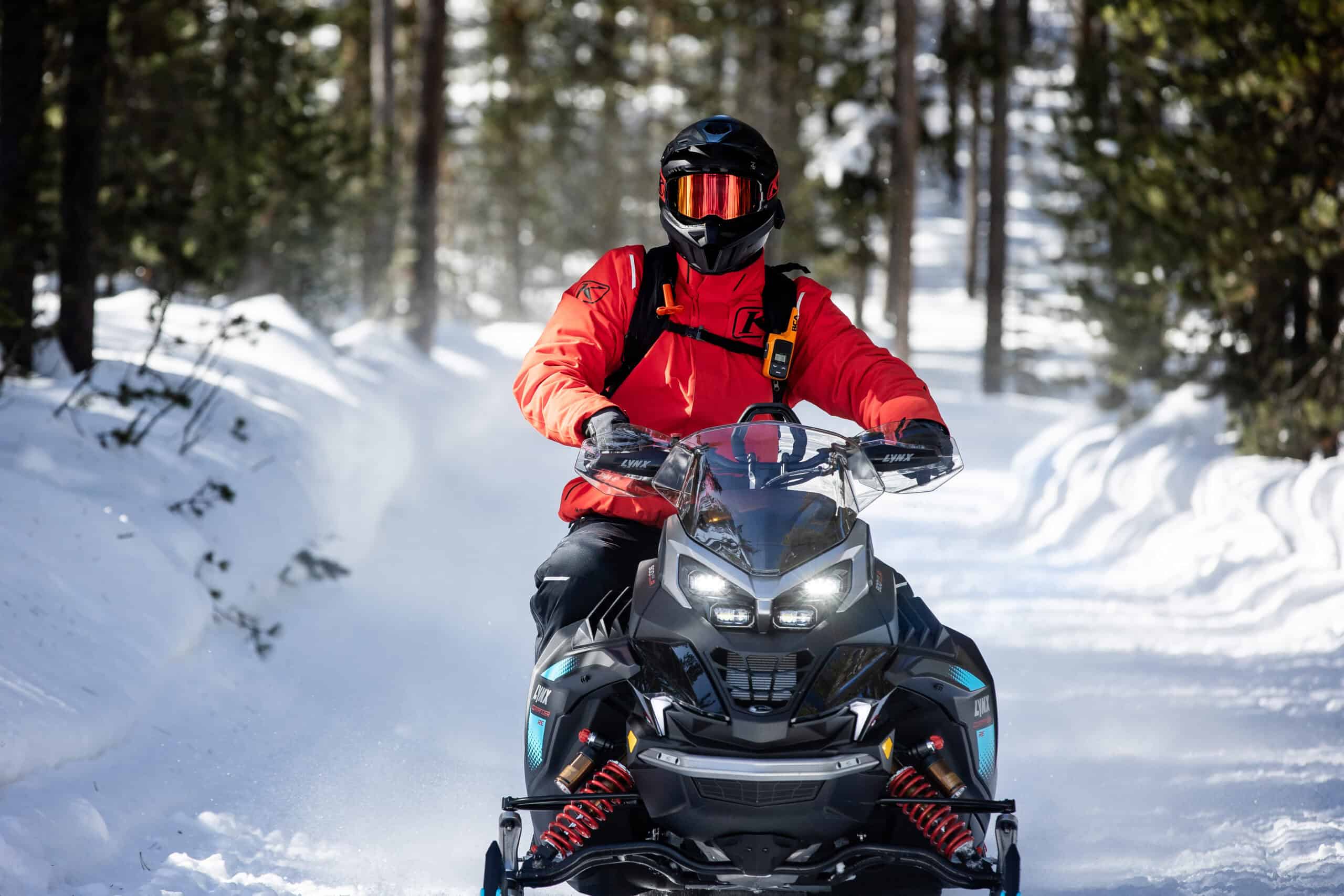 LYNX COMMANDER RE 900 ACE TURBO R – EN FAVORITT I NY DRAKT - Sledtrax