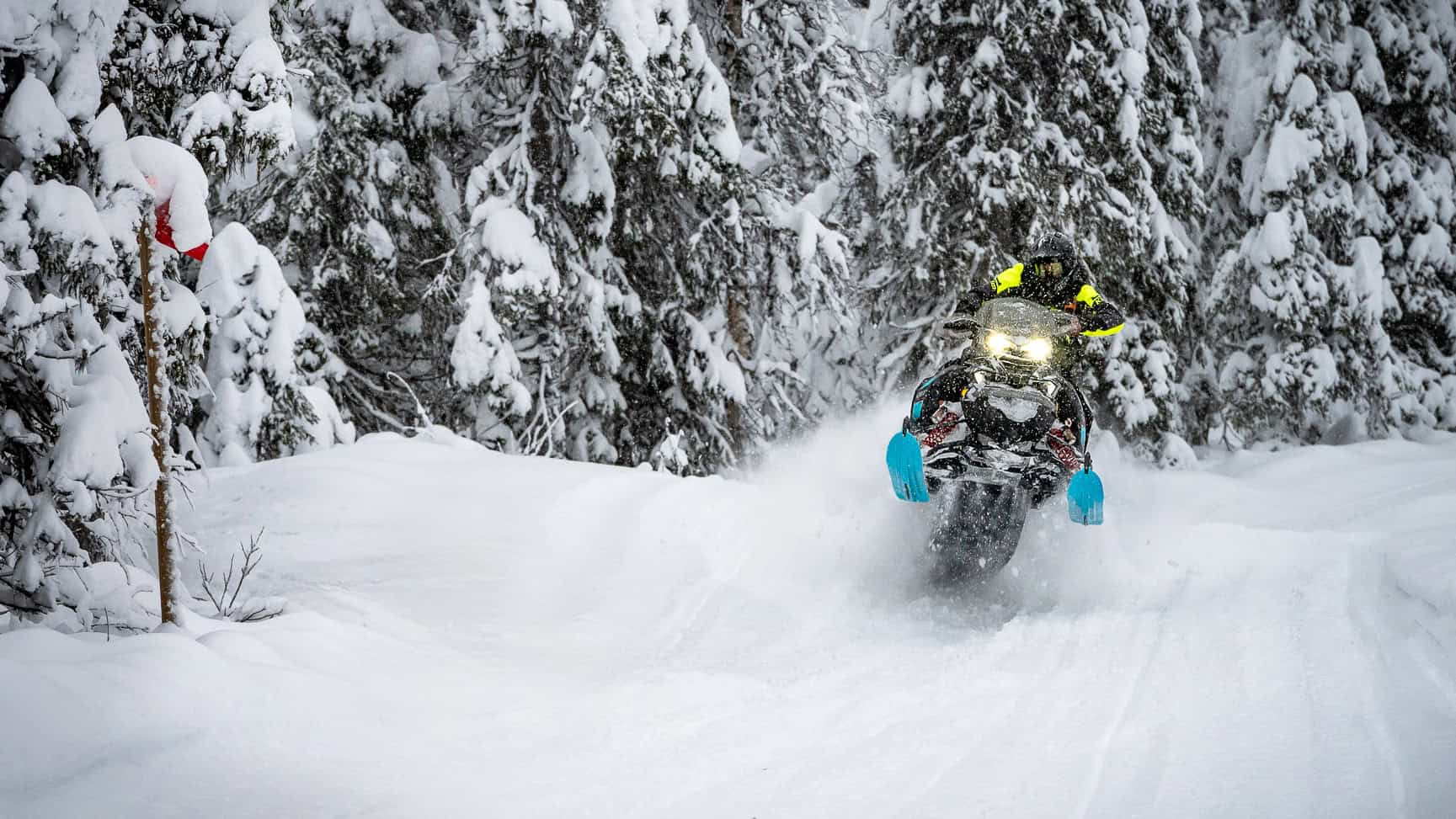 LYNX COMMANDER RE 900 ACE TURBO R - PREMIERE - Sledtrax